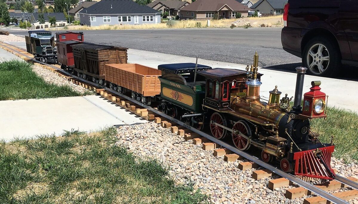 Nephi man wins national competition with rider-sized backyard train set ...